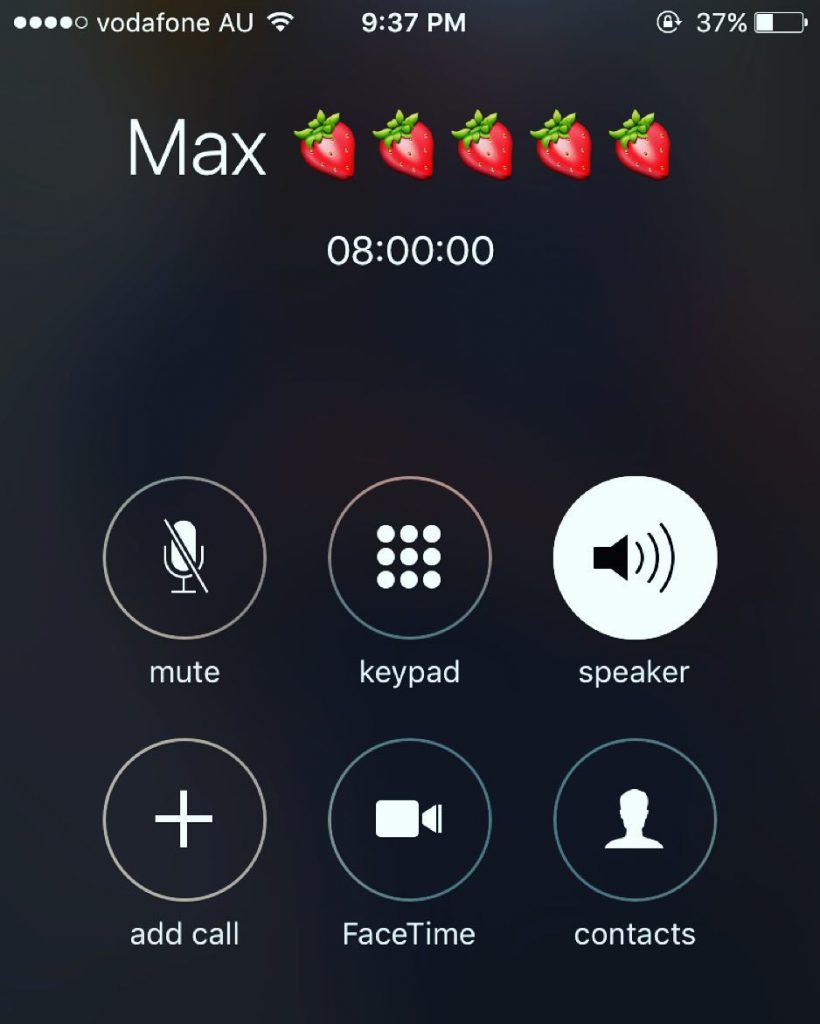 Maxmoefoe’s Girlfriend Katharine Foxx Appears in his YouTube Video. See ...