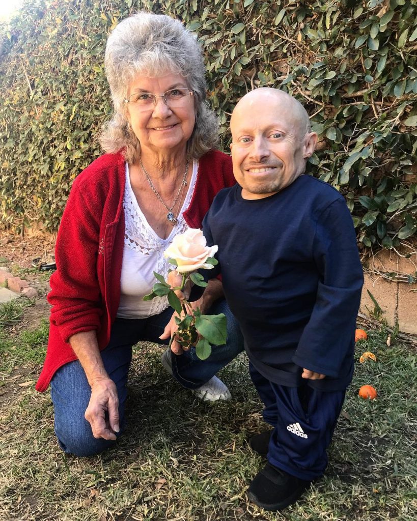 Mini-Me Actor Verne Troyer Dead at 49, Possible Cause Alcohol Poisoning