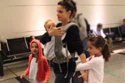 Amanda Peet’s Husband, Age, Movies, Net worth, Personal life, and ...